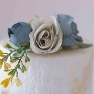 FLOWER WEDDING CAKE Topper, Dusty Blue & Shades of Blue, Elegant Floral ...