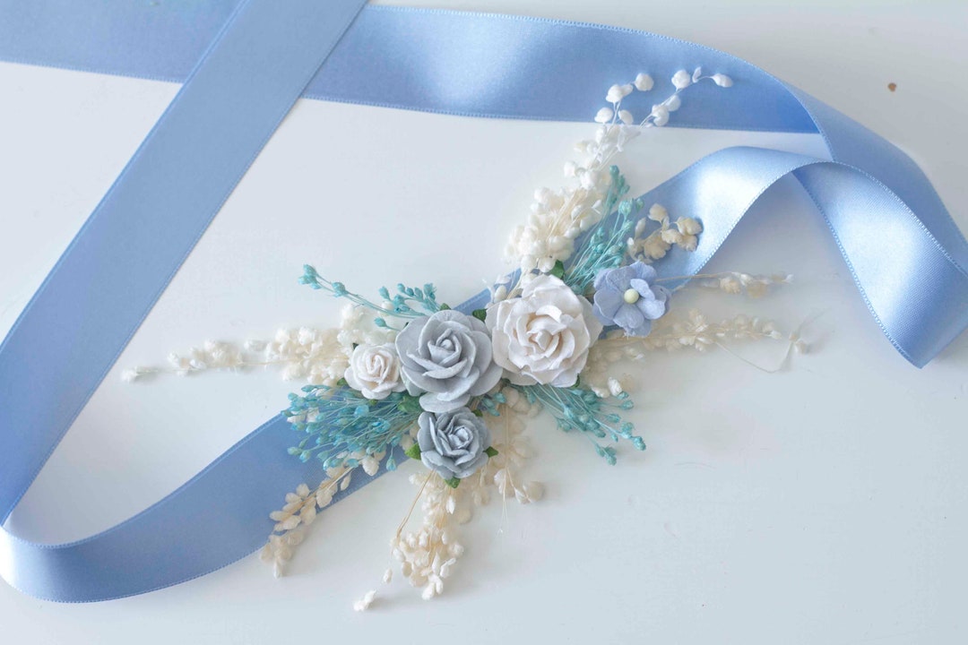 SERENITY BLUE CORSAGE, Dusty Blue & White Flower Corsage for ...