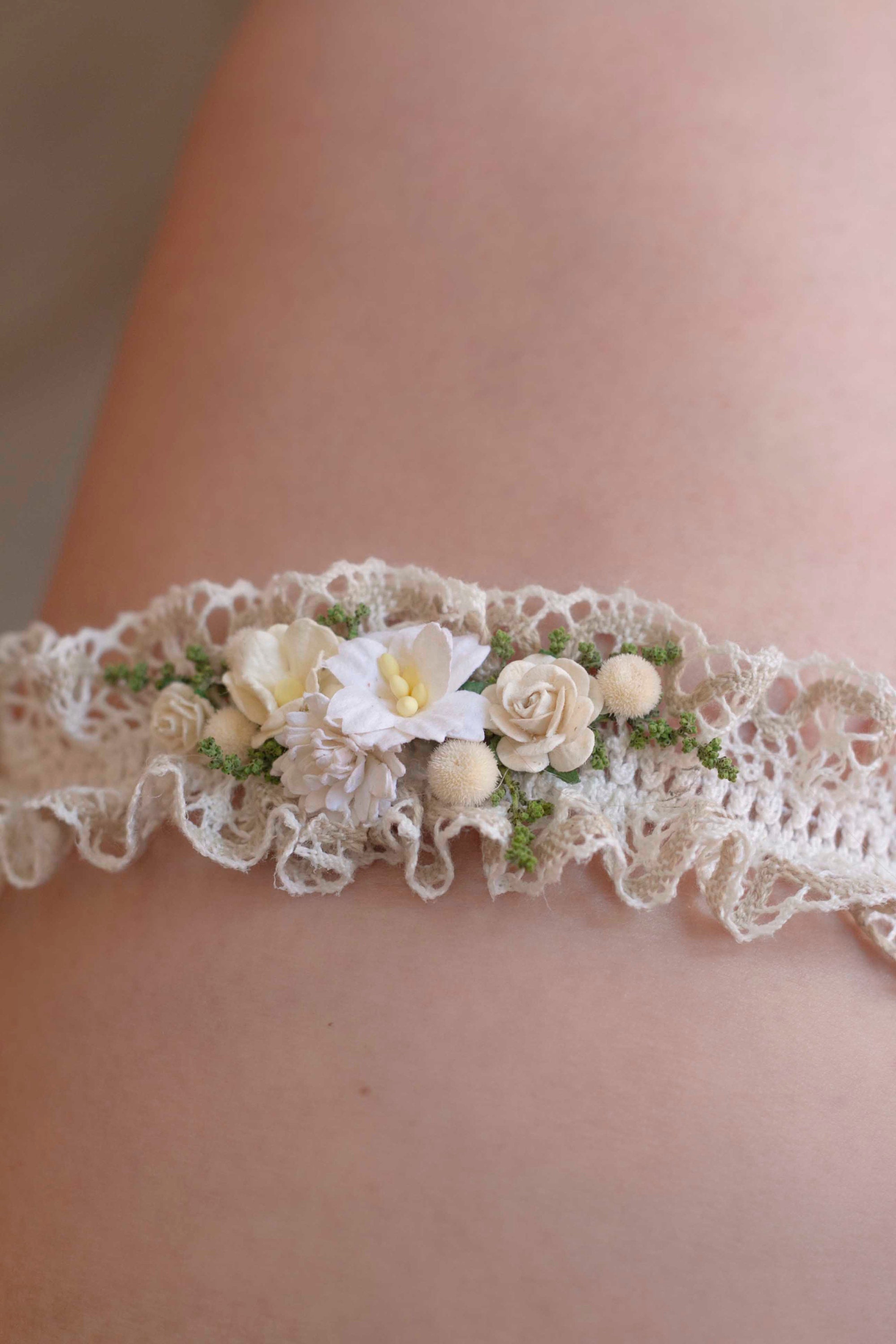 Handmade Beige Flower Bridal Garter: Rustic Wedding Keepsake - Etsy