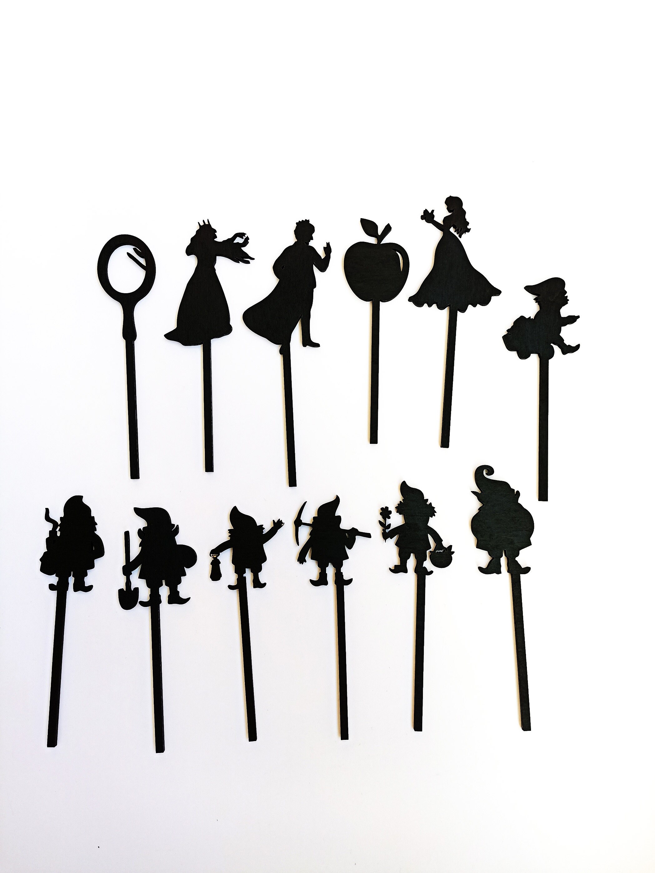 Snow White And The Seven Dwarfs Silhouette