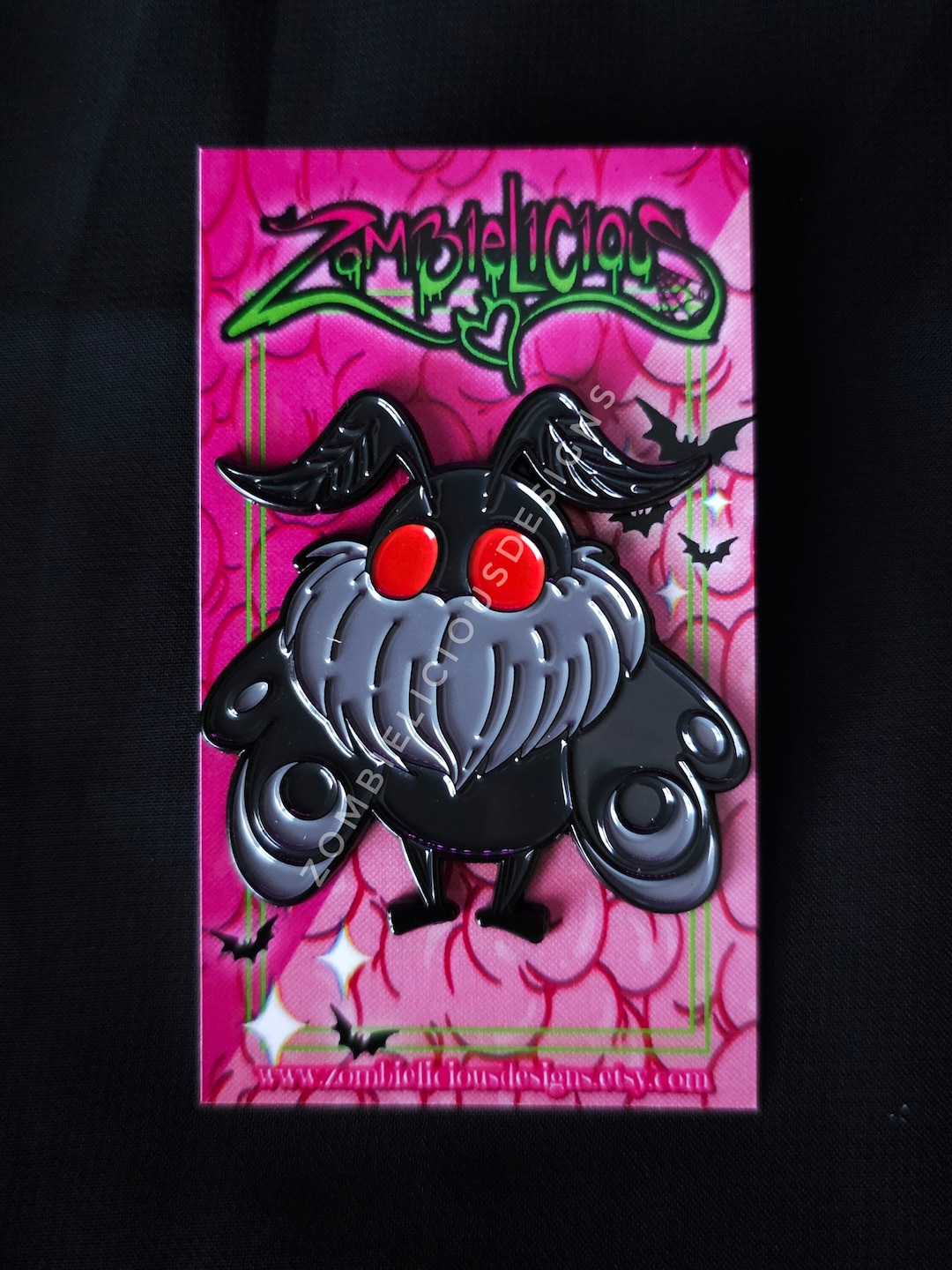 Mothman Pin | Soft Enamel Pin | Spooky Cute - Etsy