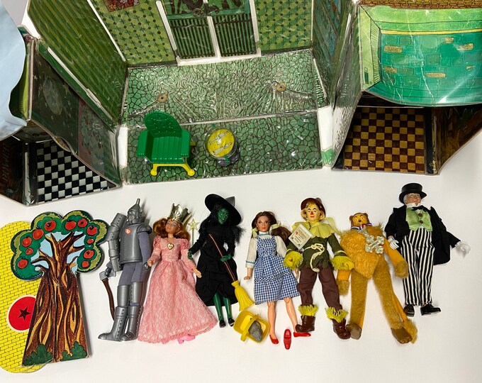 Wizard of Oz Emerald City Castle With 7 Figures and Accessories Mego ...