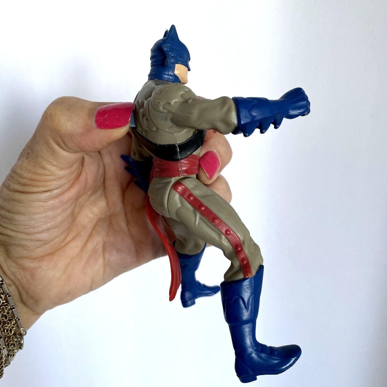 1996 DC Legends of Batman Buccaneer Push Punch Vintage Action Figure ...