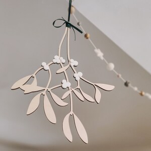 Wooden Mistletoe Sprig | Hanging Christmas Mistletoe Bunch | Wood With ...