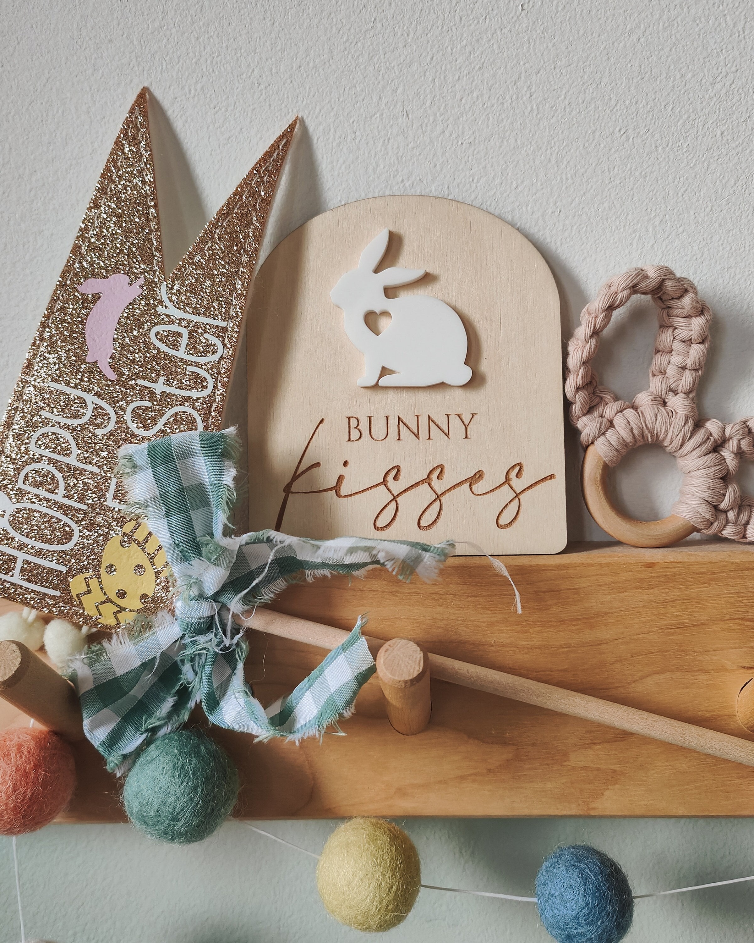 Easter Shelf Sitter Decoration | Easter Plaques | Bunny Kisses | Hop ...