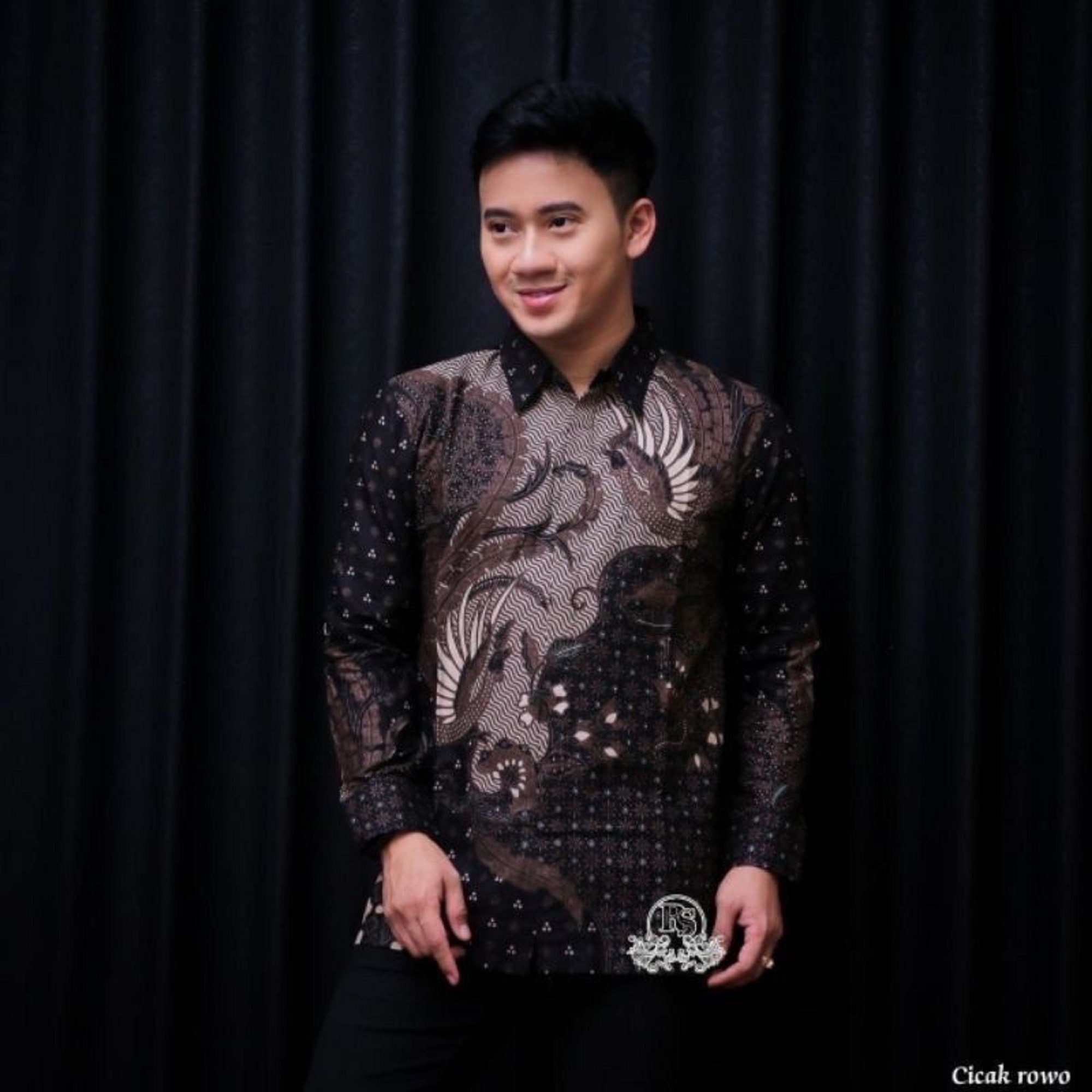 Indonesian Men Batik, Batik Shirt Men, Batik Pekalongan Exclusive ...