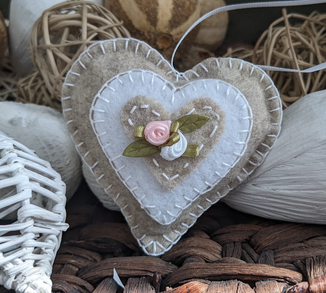 Felt Valentine's Ornament, Felt Heart Ornaments, Scandinavian Folk ...