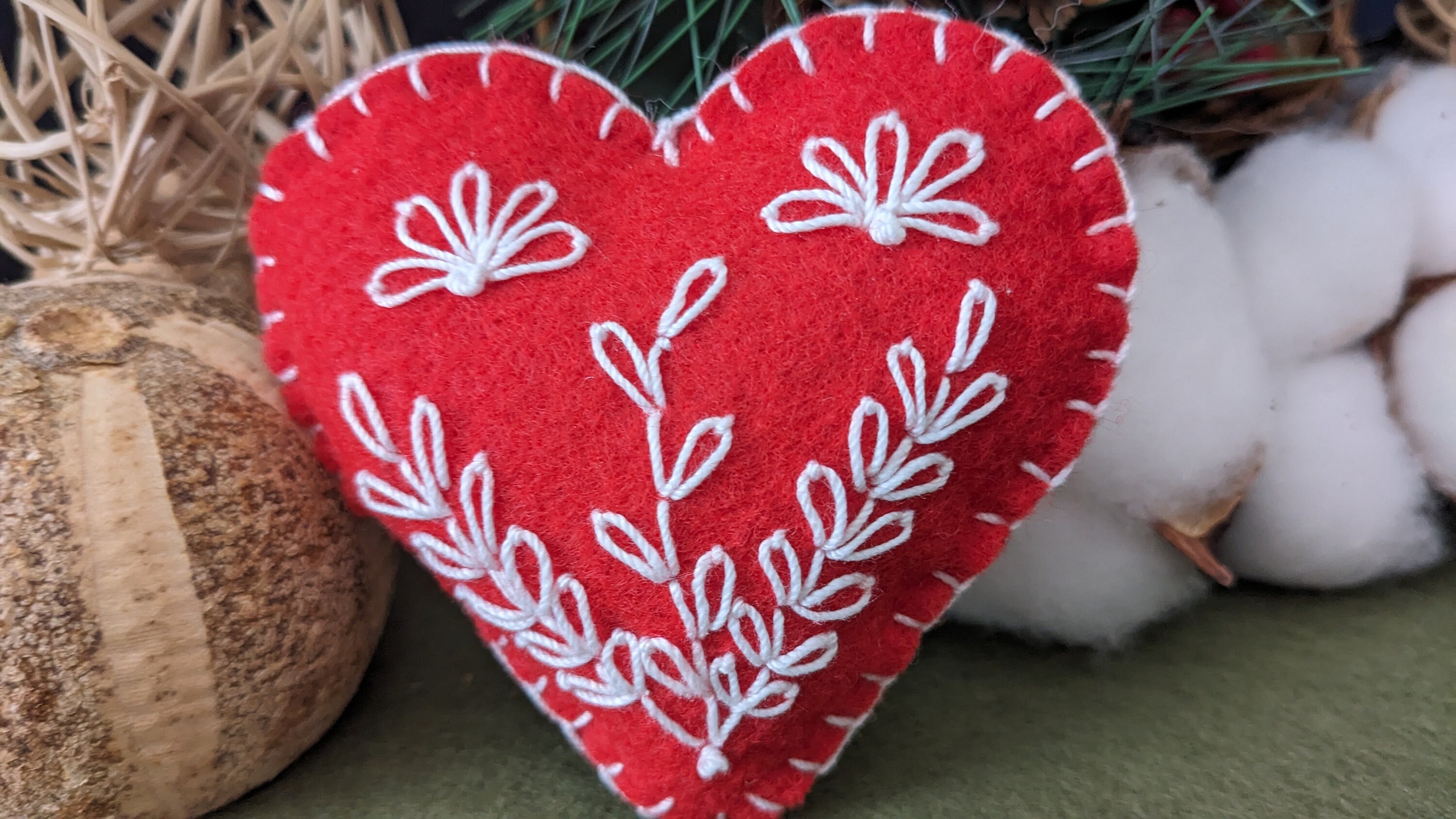 Hand Embroidered Red Felt Heart Ornaments - Set of 3, Romantic Decor - Etsy