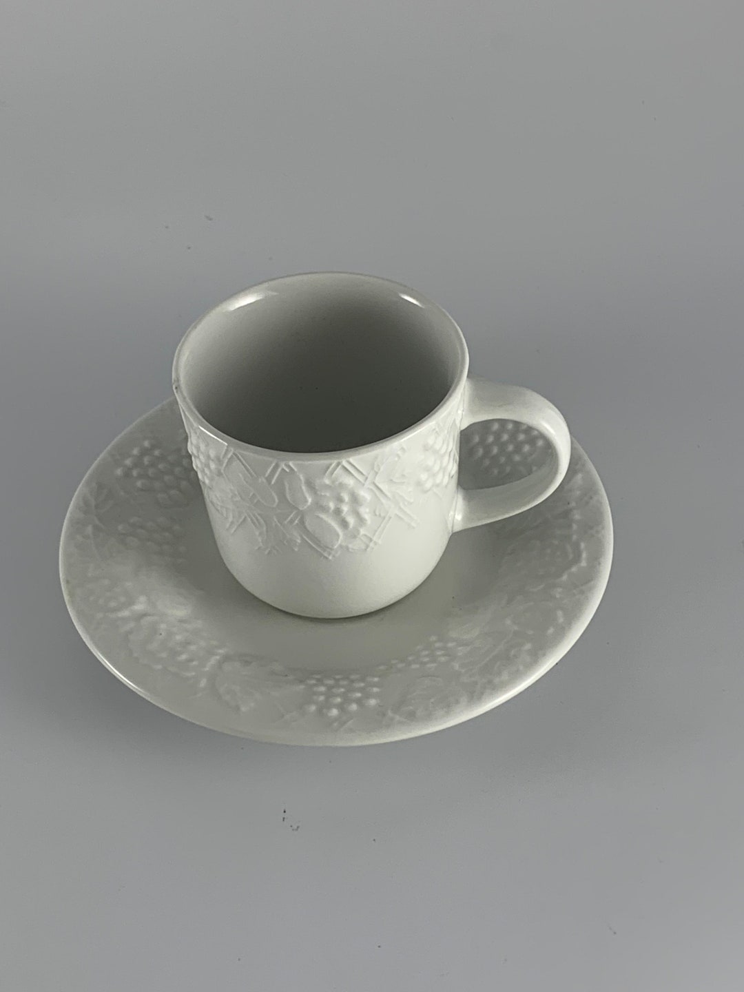 Vintage Gibson Fruit Off-white Cup and Saucer Set Embossed With Fruit ...