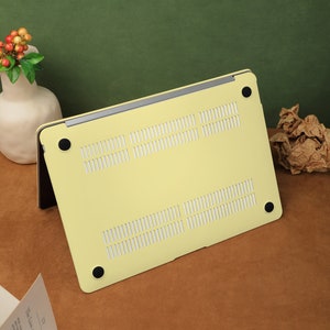 Pale Yellow MacBook Case Apple MacBook M2 Air 13 A2681 Case, Pro 13 ...