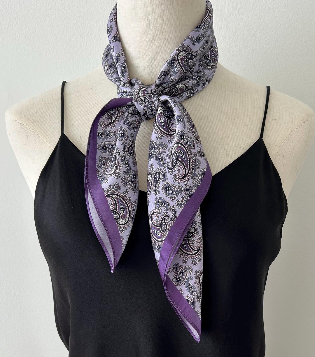Mulberry Silk Scarf: Paisley Light Purple Lavender Neck Scarf (26 ...