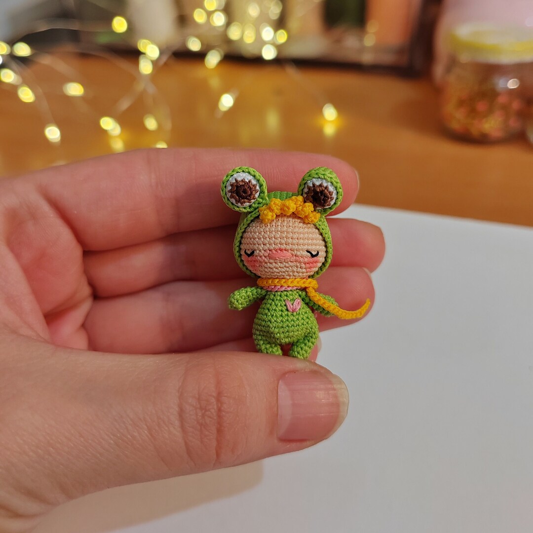 Miniature Amigurumi Frog Boy Little Crochet Frog Boy Doll Blythe ...
