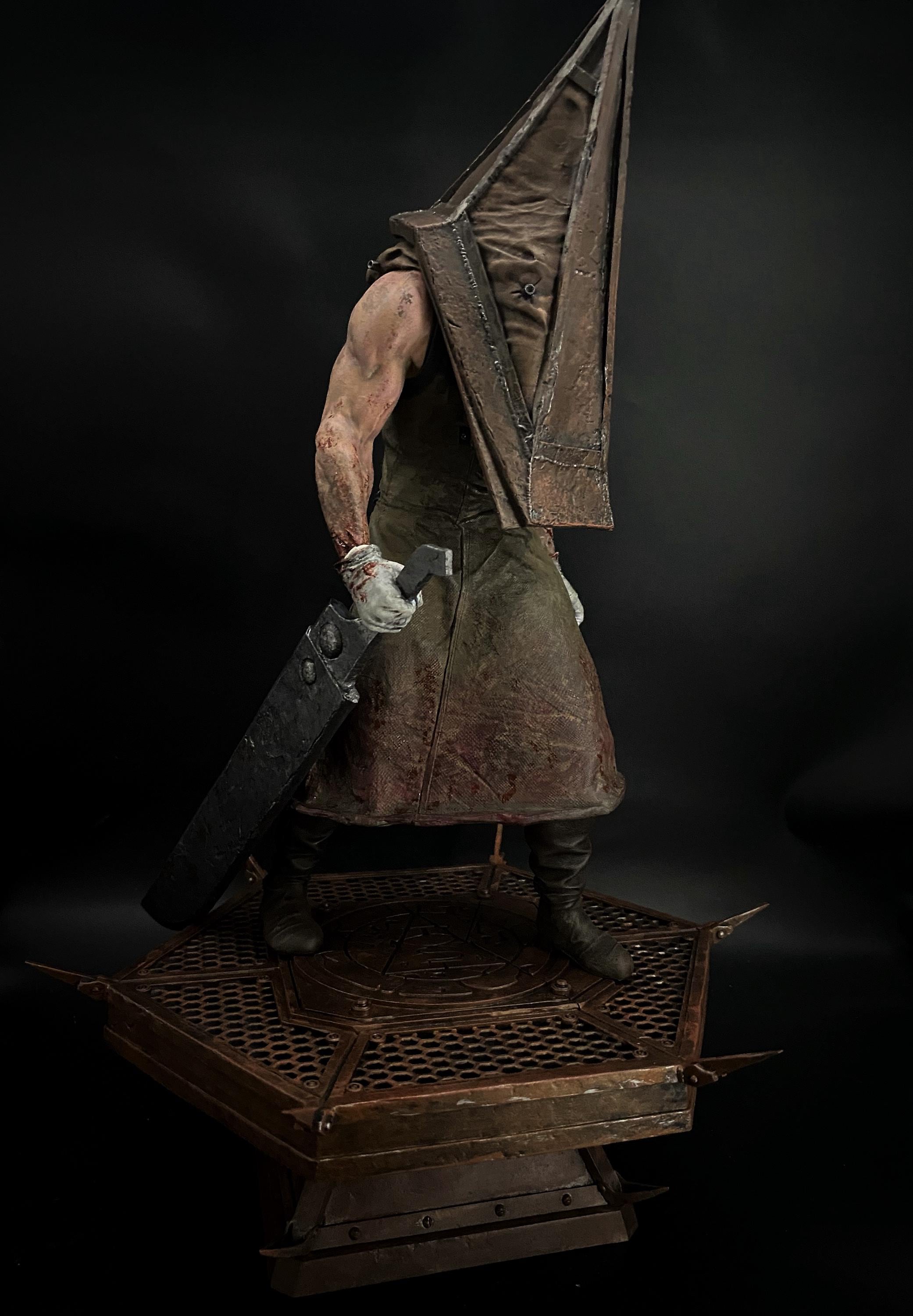 Creepy Stalker Statue 14K Resin 1/8 Scale | Horror Game Collectible - Etsy