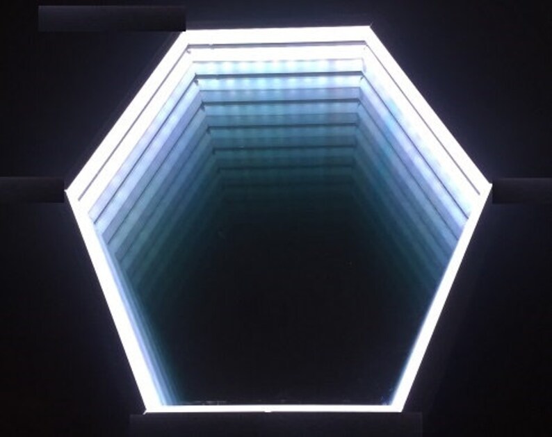 Hexagonal Infinity Mirror Wall Decor, LED Infinity Mirror With Ultra ...