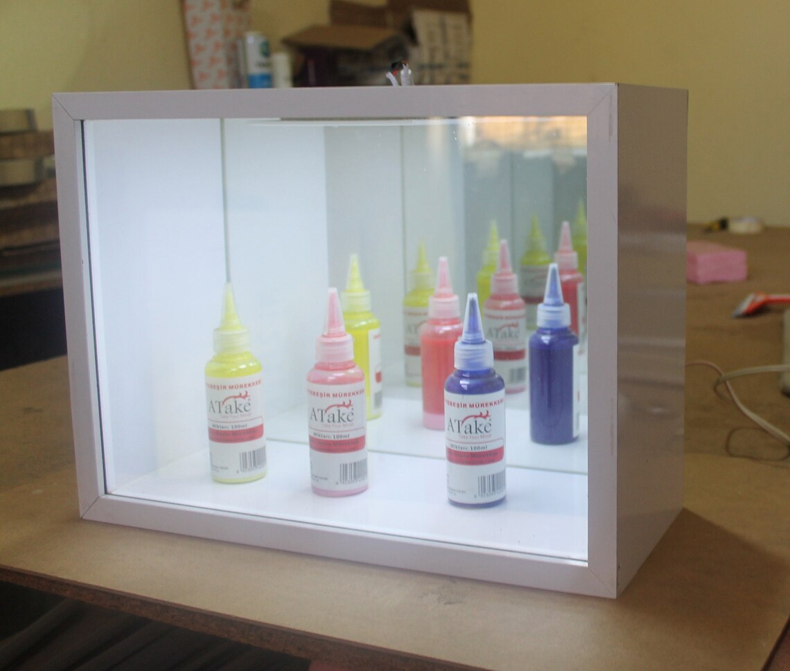 Infinity Mirror Box, Lighted-up LED Panel Light, Display of Product ...