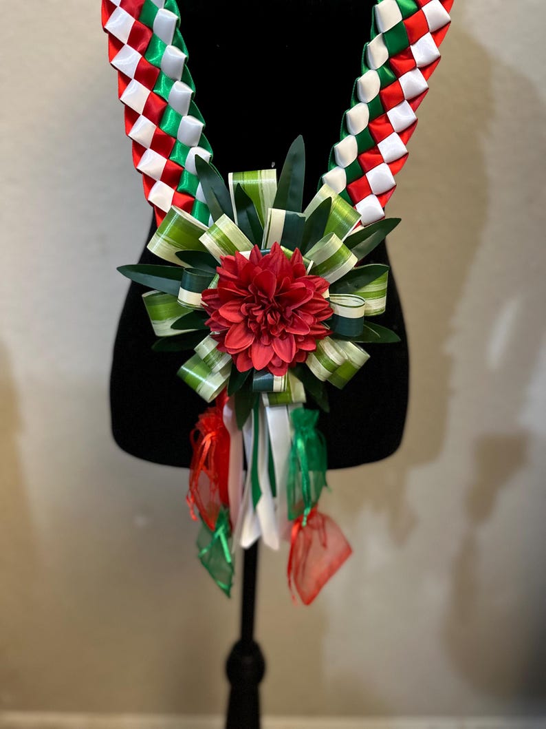 Mexican Graduation Lei With Sachet Bags - Etsy