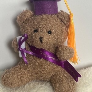 Personalized Graduation Lei With Mini Grad Bear - Class of 2025 - Etsy