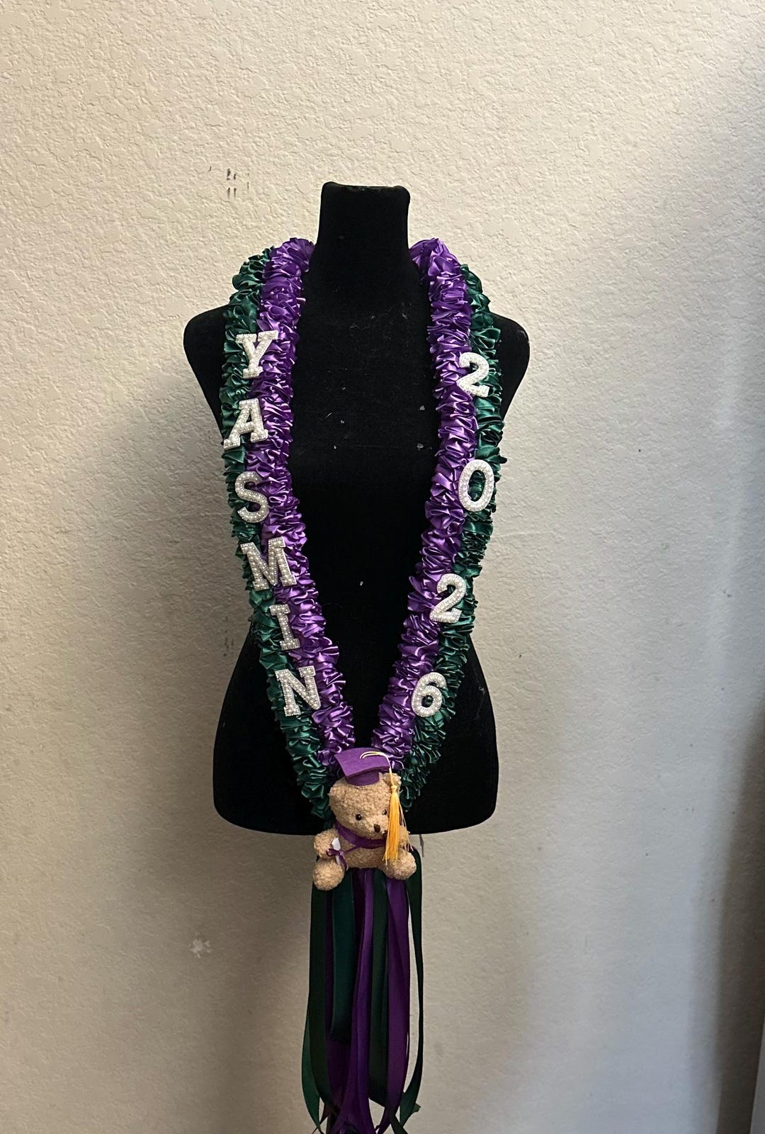 Graduation Lei With Mini Grad Bear - Class of 2026 - Etsy