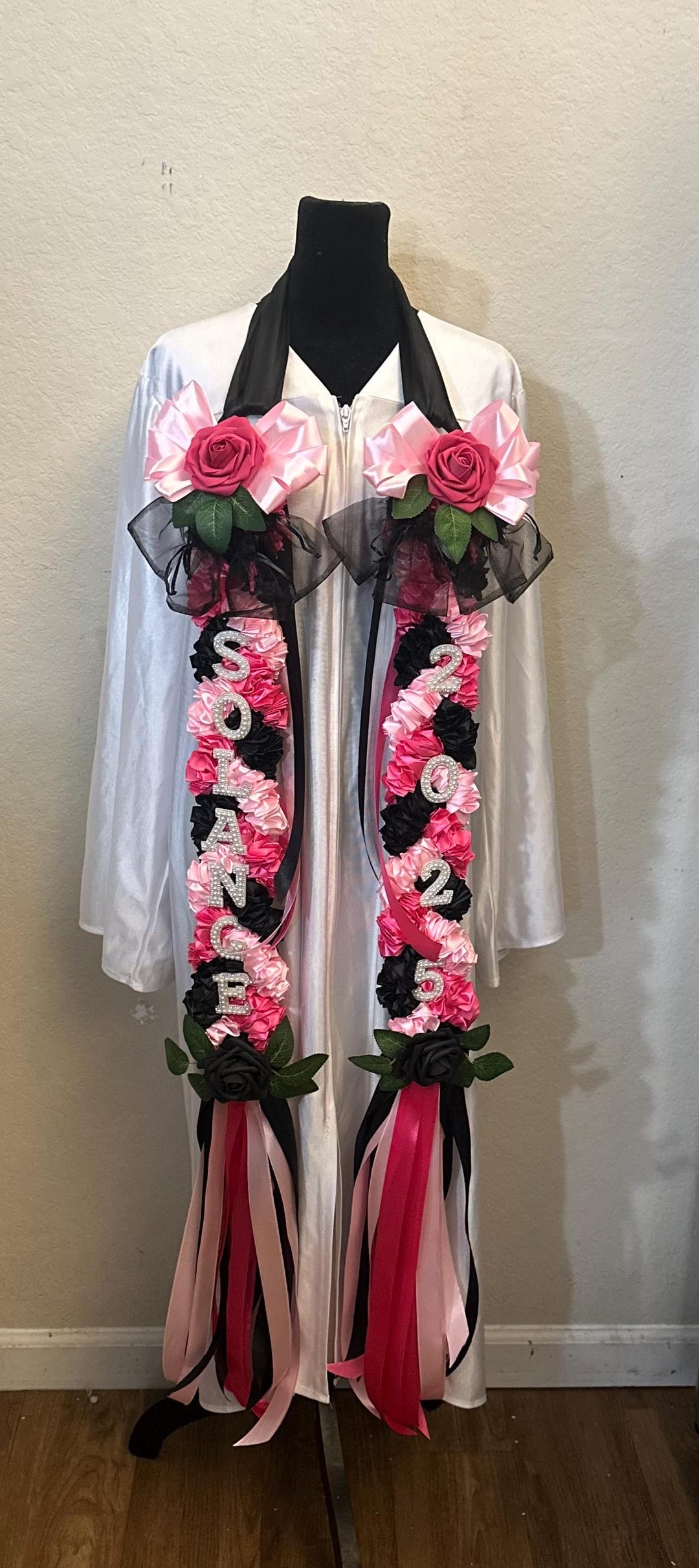 TRIPLE Ribbon Rose Graduation Lei With Name and Year + Sachet Bags - Etsy