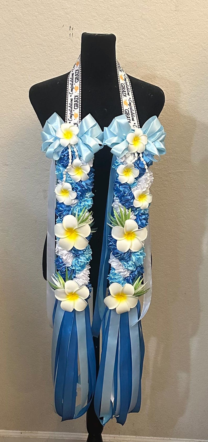 TRIPLE Ribbon Plumeria Graduation Lei - Etsy
