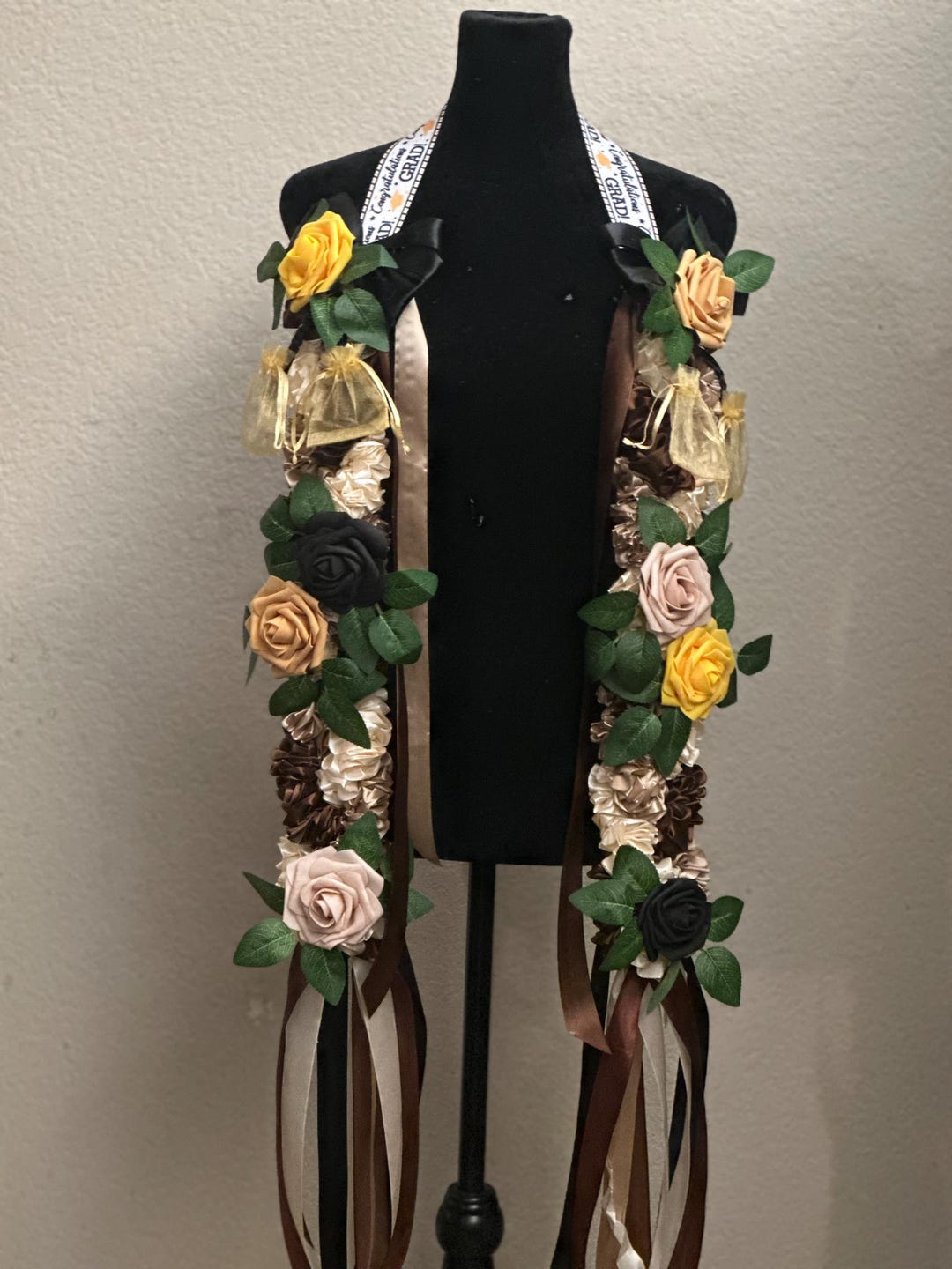 TRIPLE Ribbon Rose Graduation Lei With Sachet Bags - Etsy