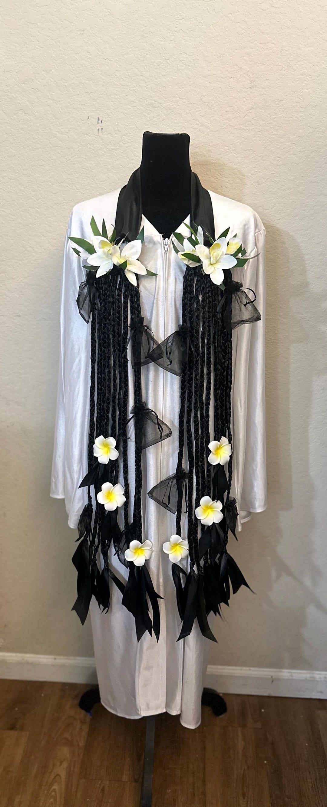 Orchids and Plumerias Graduation Lei With Sachet Bags - Etsy