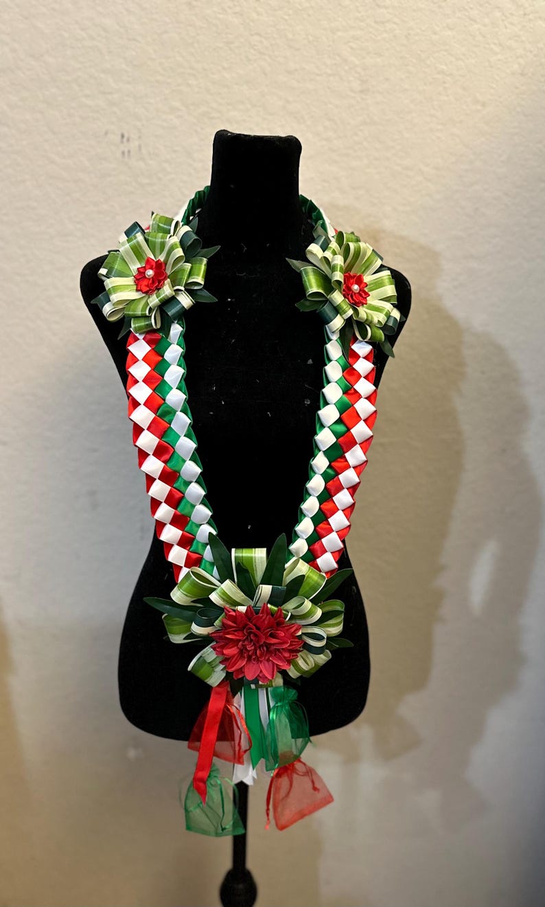 Mexican Graduation Lei With Sachet Bags - Etsy
