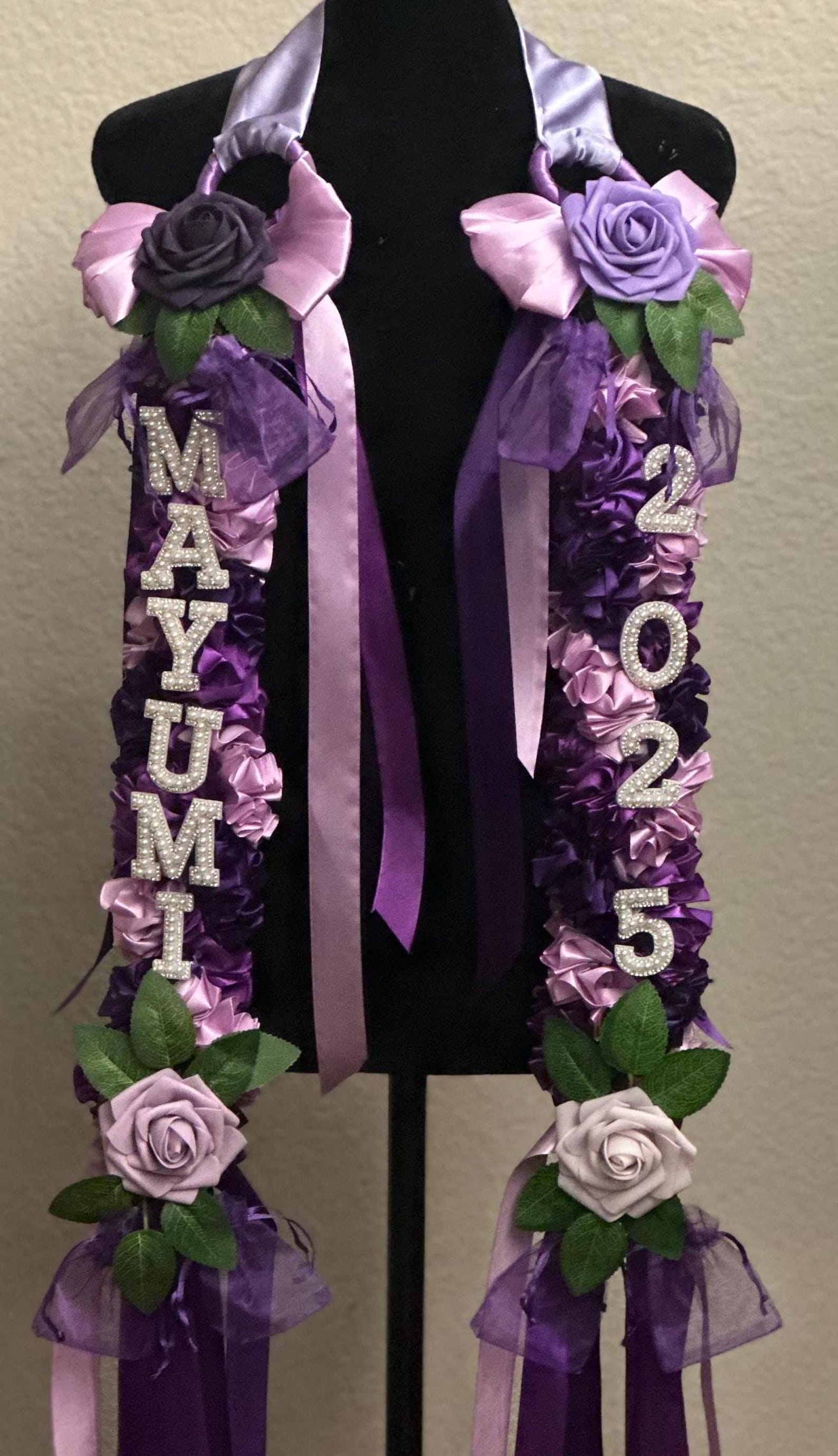 TRIPLE Ribbon Rose Graduation Lei With Name and Year + Sachet Bags - Etsy