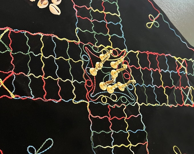 Middle Eastern Board Game, Pachisi, Barjees, Barjis, Traditional Game ...