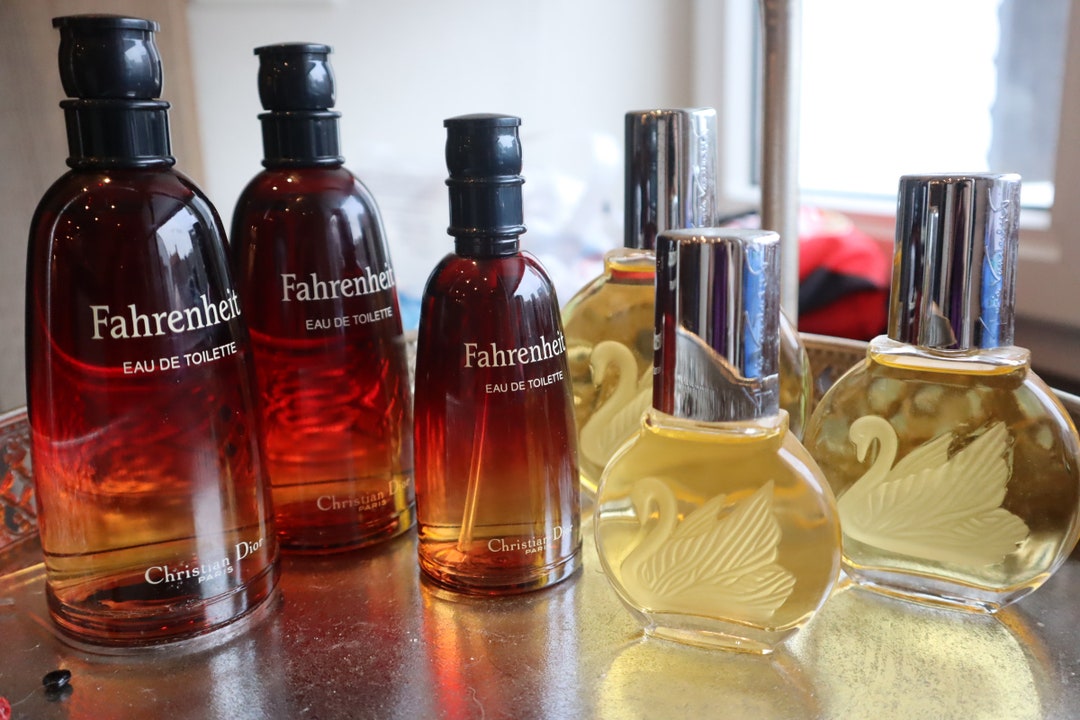 Collection factice Perfume Bottles Fahrenheit Dior and Vanderbilt Swann ...
