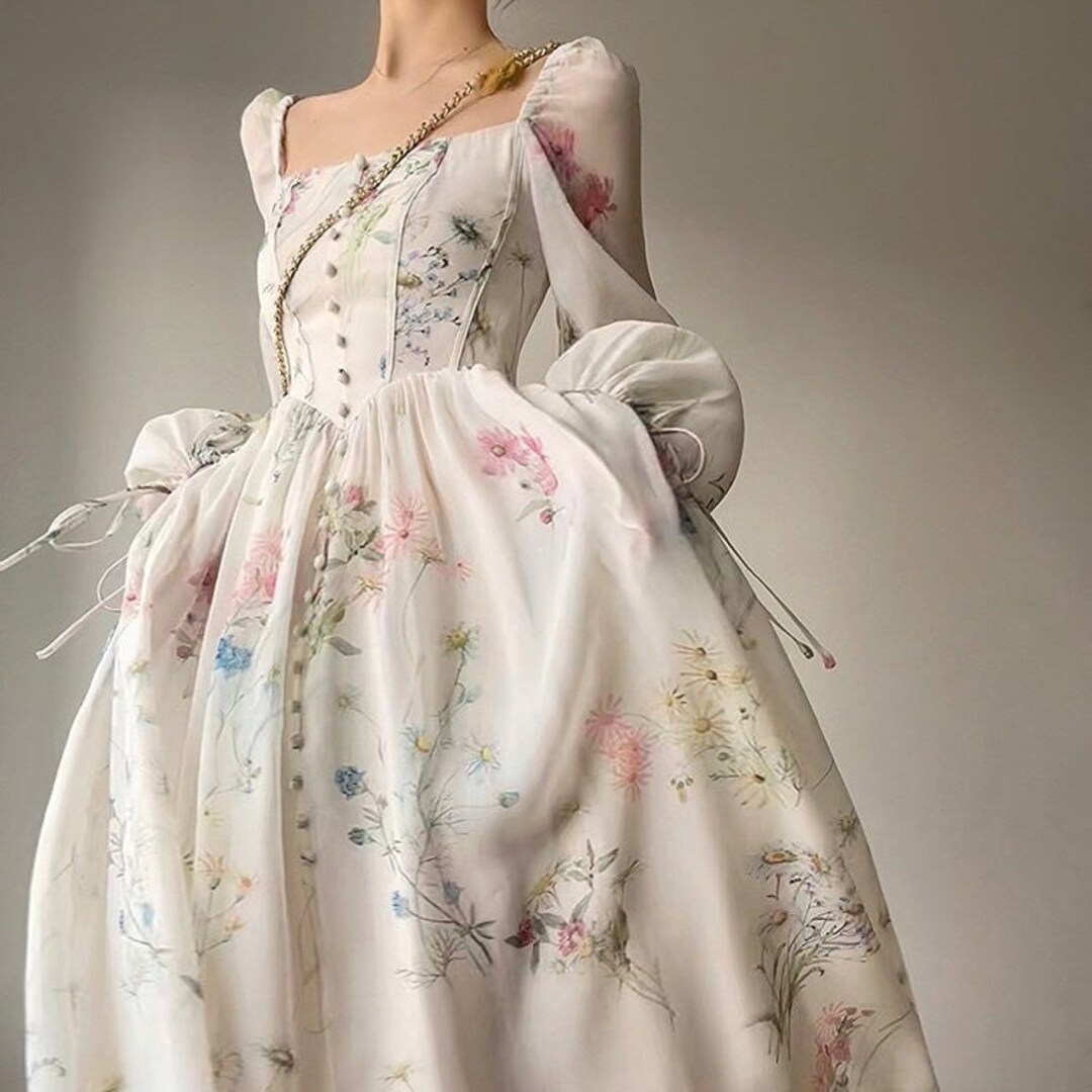 Elegant Vintage Dress 40s European Lady, Cottagecore Dress, Victorian ...