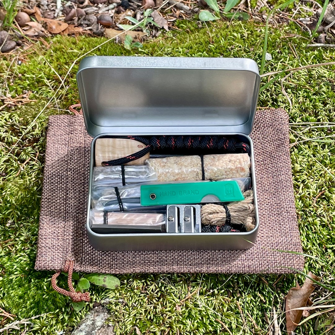 Ferro Rod and Striker Flint and Steel Solar Fire Making Kit Bushcraft ...