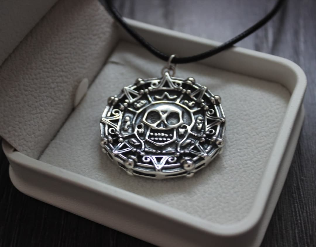 925 Sterling Silver Aztec Medallion Pirates Pendant Aztec Coin Skull ...