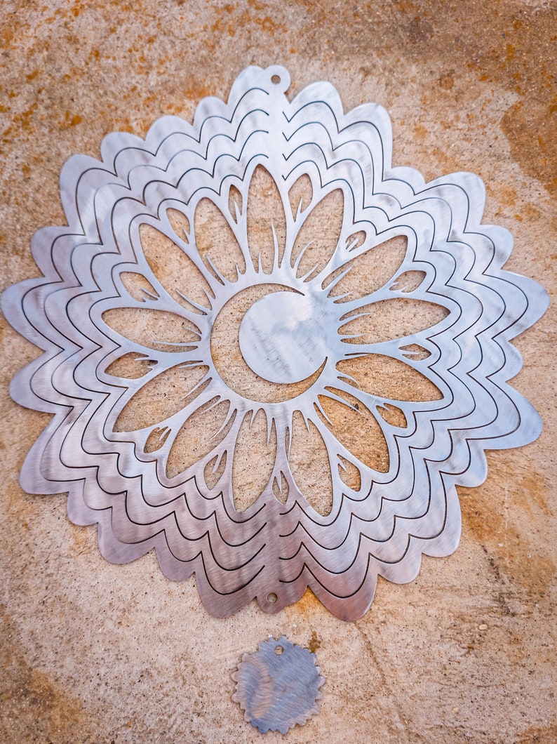 Sunflower Moon Wind Spinner Dxf/svg - Brightnite Metalworx Digital ...
