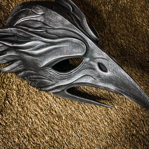 Raven Crow Plague Mask – Dark Fantasy Bird – Gothic Cosplay – 3D ...