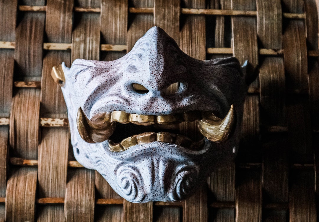 Blood & White Japanese Half Mask - Samurai Wearable Mask - Cosplay Mask ...
