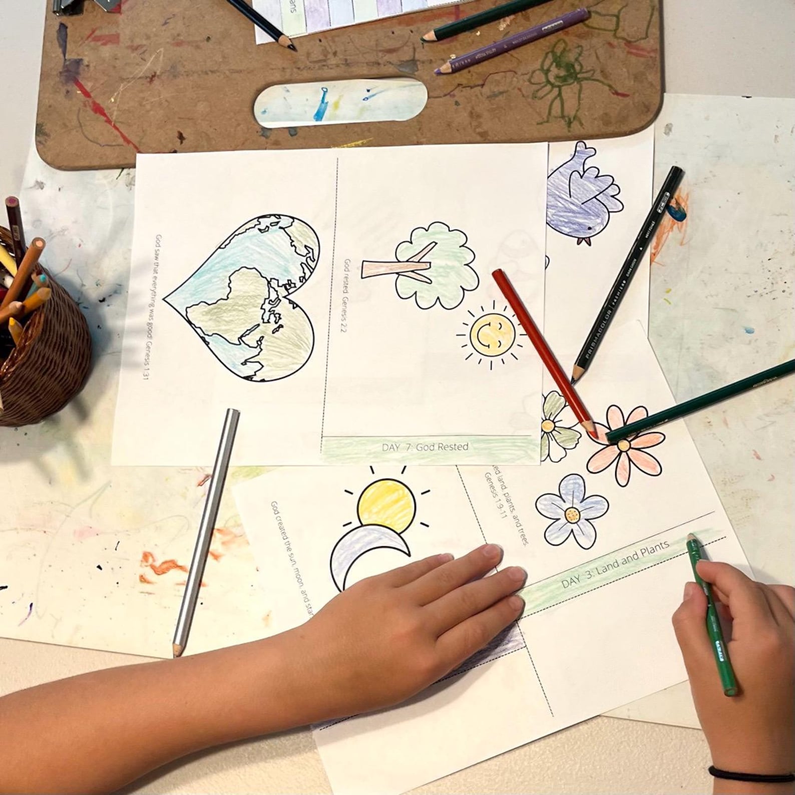 7 Days of Creation Mini Coloring Book, Flip Book, Bible Activity ...