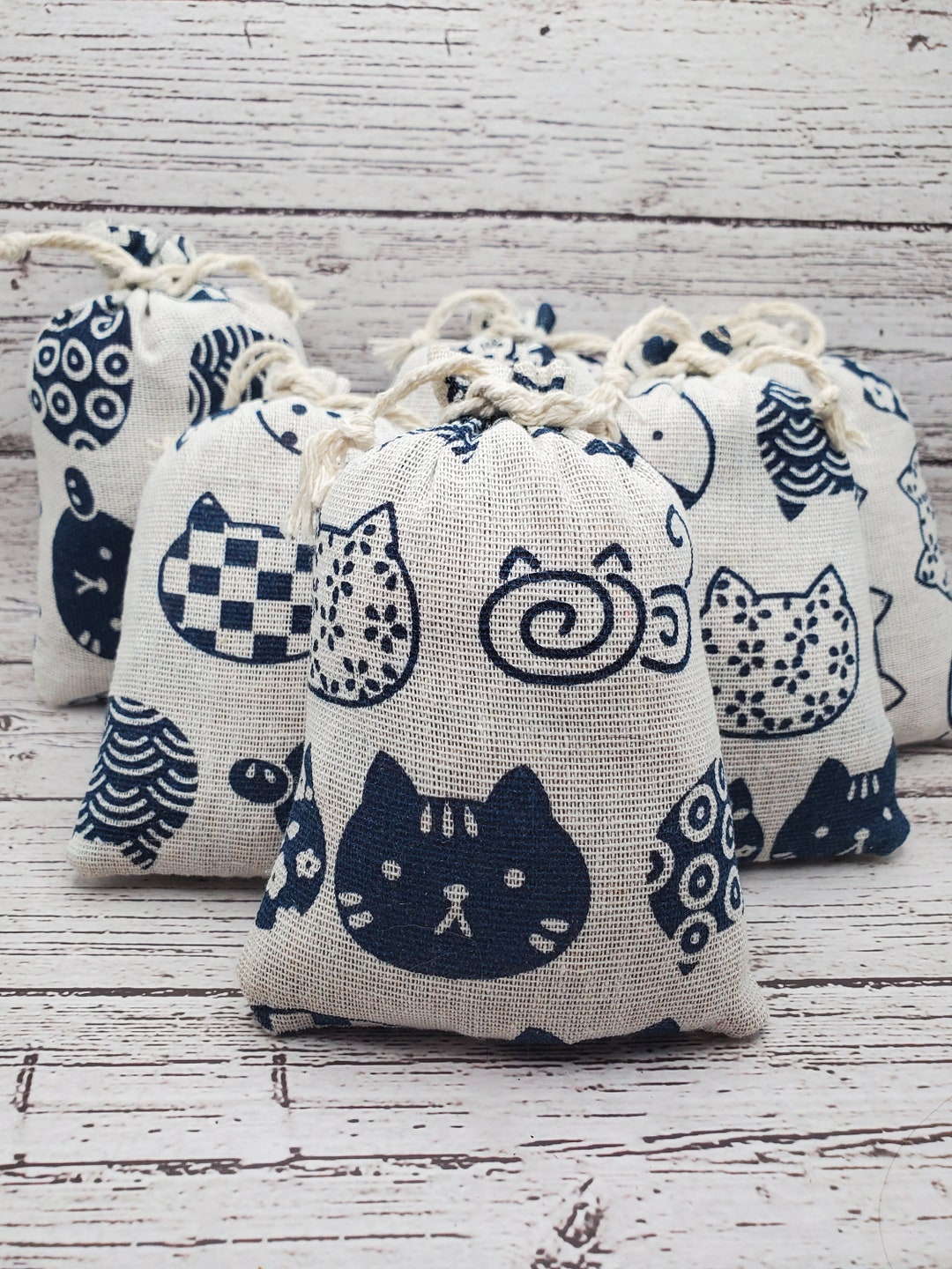 6 Sachets With Lavender, Natural Moth Repellent Sachets for Drawers and ...