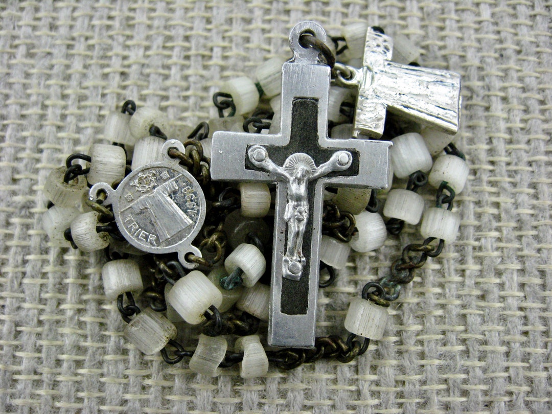 Rosary of the Holy Robe of Jesus - Etsy