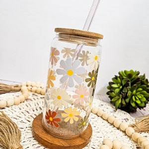 Retro Daisy Glass Cup With Lid and Straw, Boho Floral Tumbler - Etsy