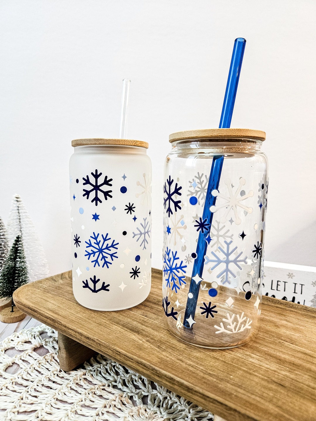 Snowflake Beer Can Glass Cup, Christmas Iced Coffee Glass Cup With Lid ...