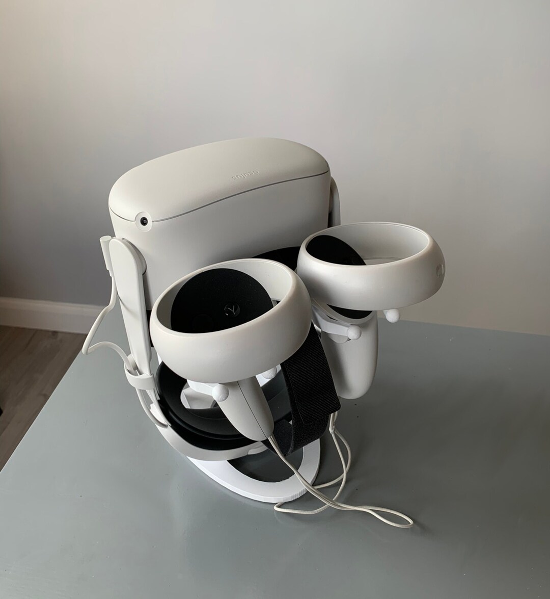 Desk Mount for Meta QUEST 2/3 VR Headset and Controllers - Etsy
