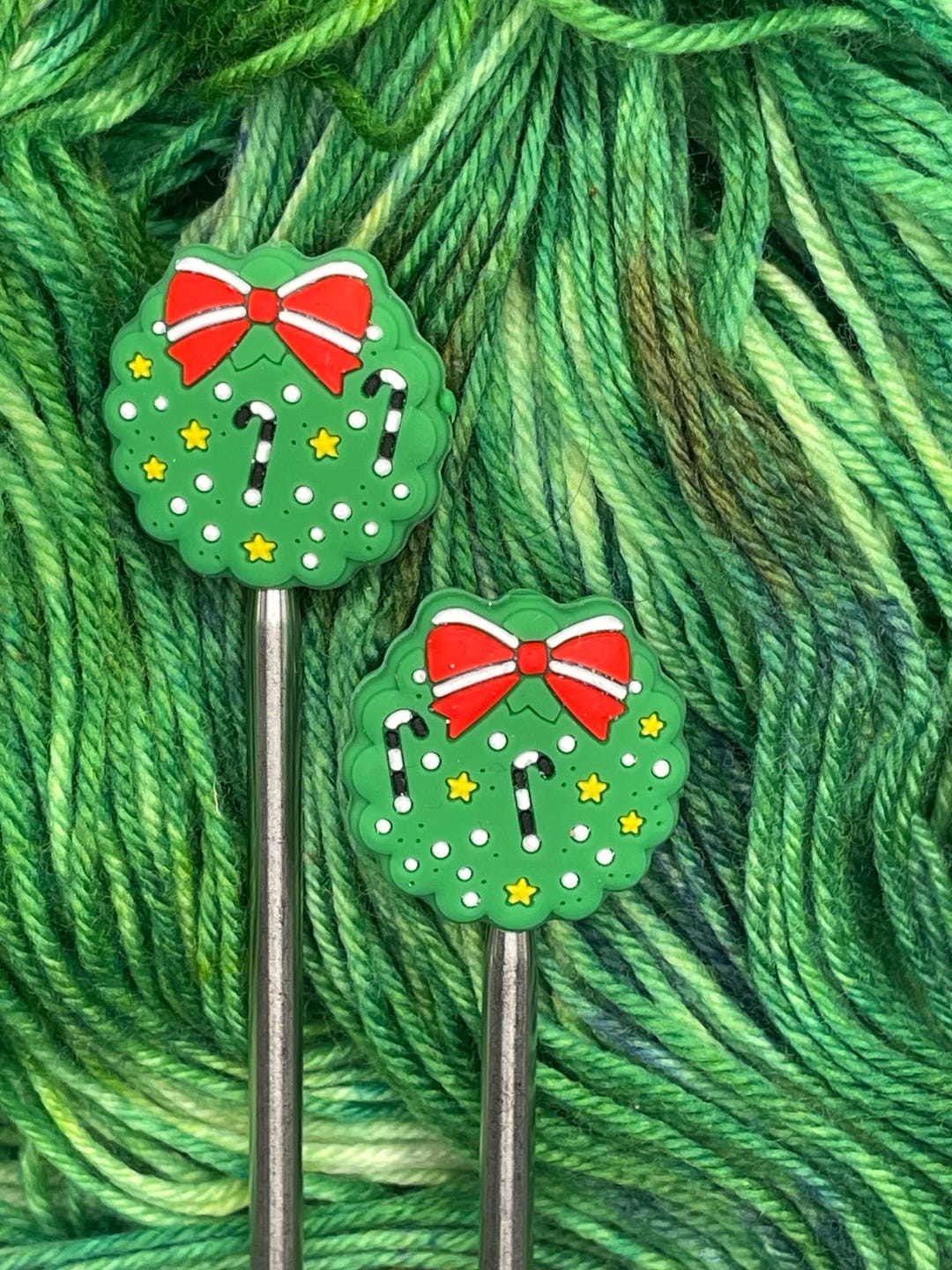 Christmas Wreath Needle Toppers - Etsy