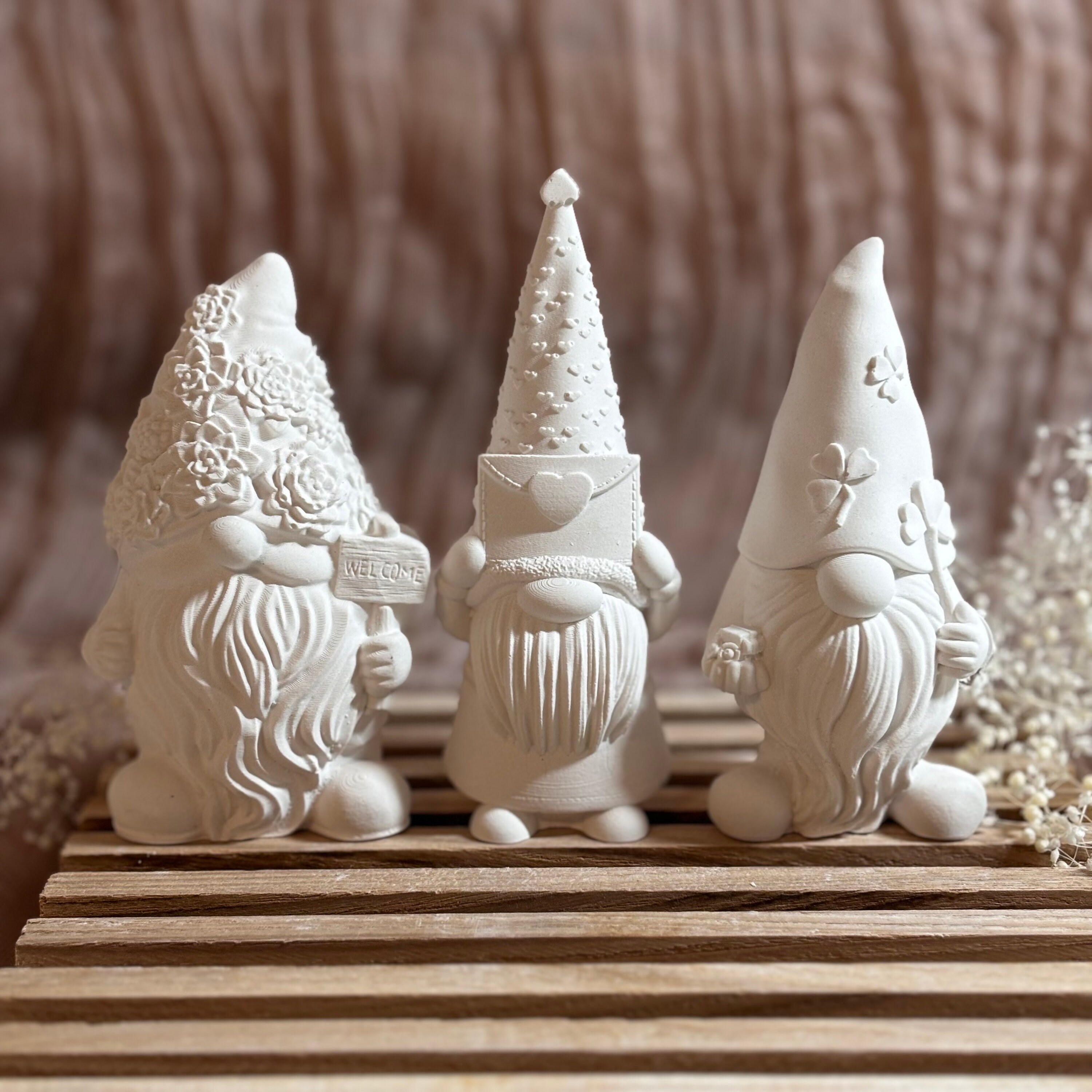 Dwarf With Lucky Clover, Sweet White Gnome With Clover Leaf, Lucky ...