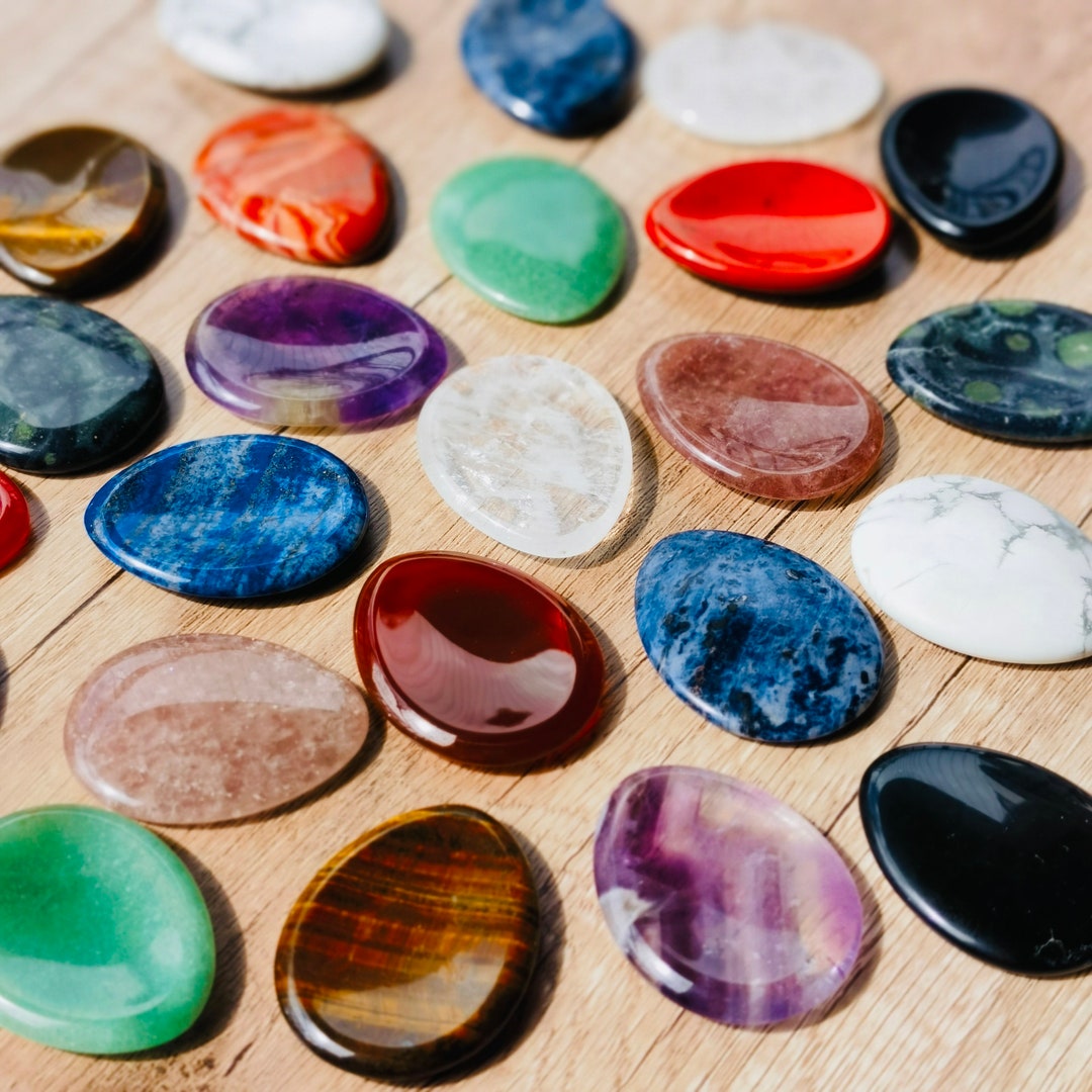 1.6 Inch Worry Stone, Teardrop Shaped Anti Anxiety Crystal, Meditation ...