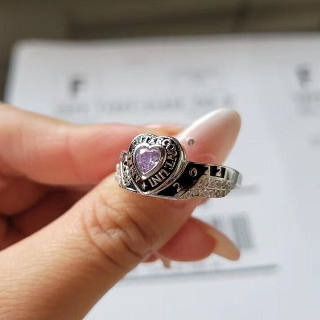 Women's Class Ring Custom Made for High School and College Grads ...