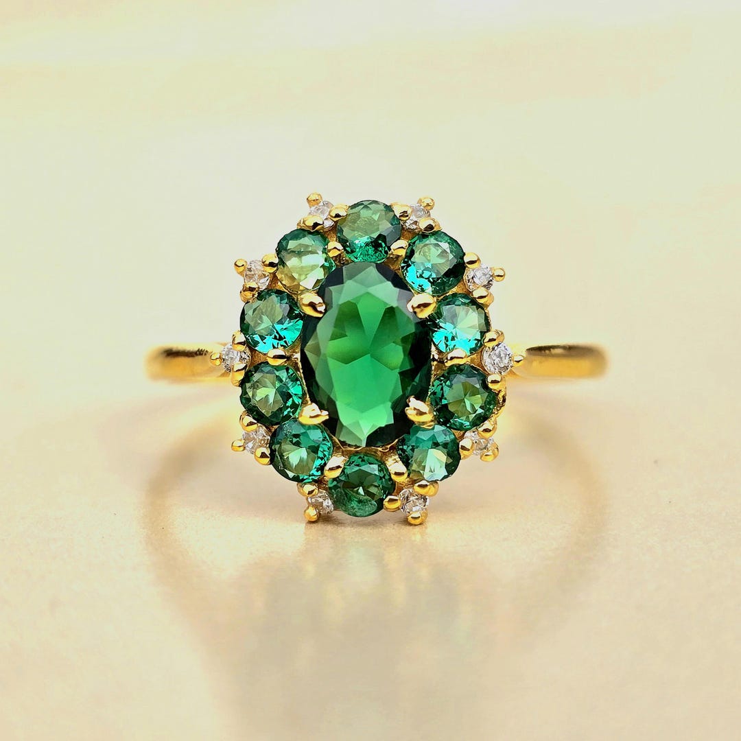 14k Gold Tsavorite Ring: Oval Green Garnet January Birthstone - Etsy