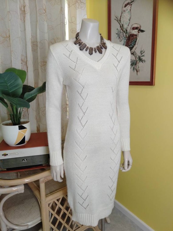 Iconic '80s Body Hugging Knit - Gem