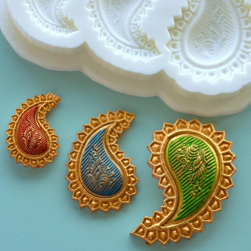 Mehndi Paisley - Etsy