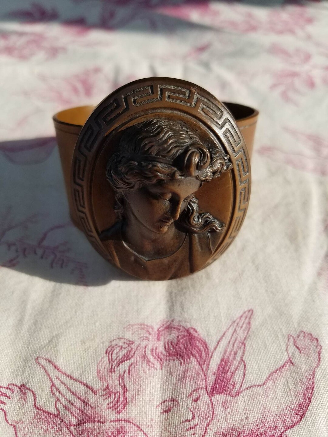 Vintage Bakelite Bracelet,vintage Cameo Jewelry - Etsy